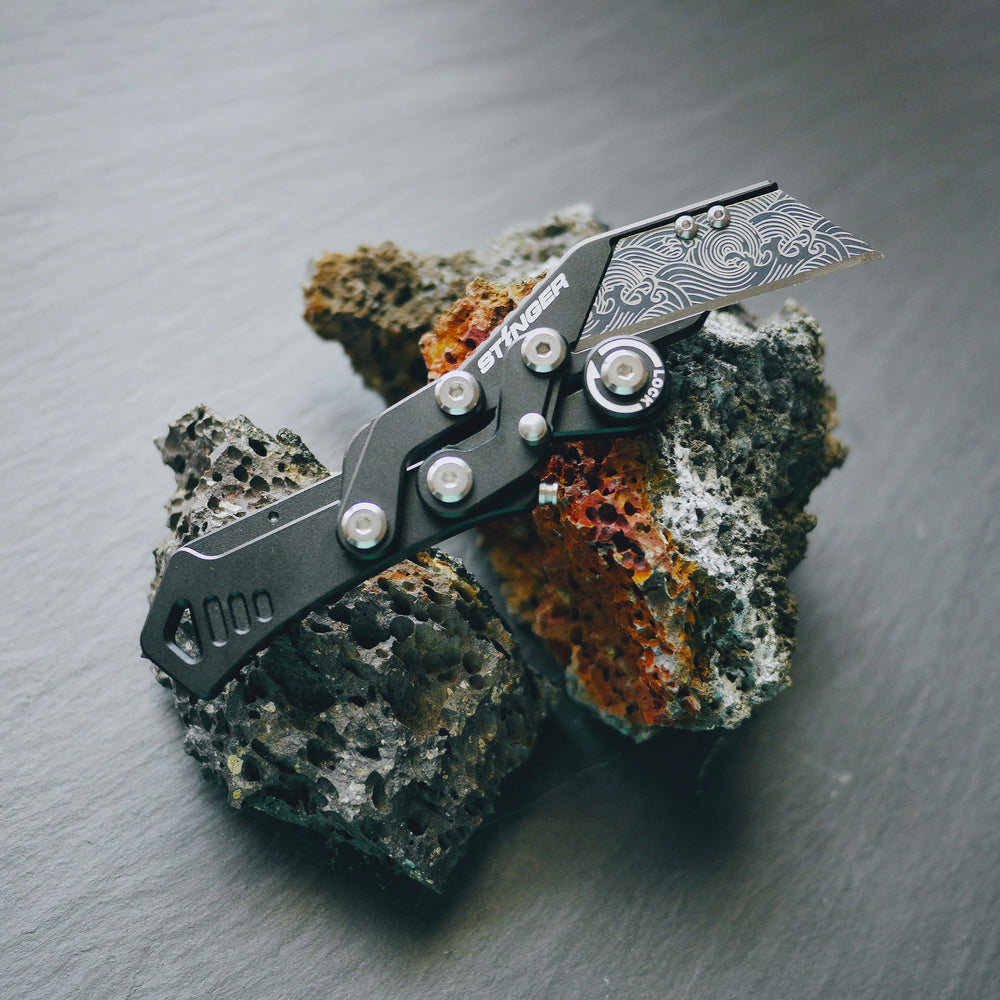 Godzilla Blade, Folding Pocket Knife, Utility Knife, Car Window Braker